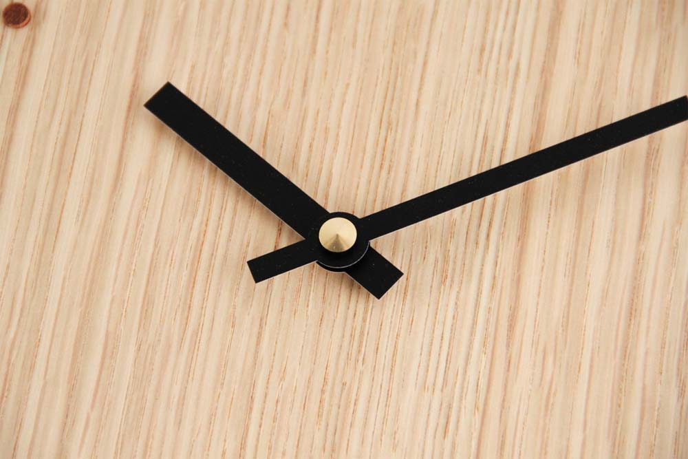 Asahikawa craft Studio Arms Arms FUCLOCK | 無垢にこだわる旭川家具・飛騨家具の専門店 | MUKU工房