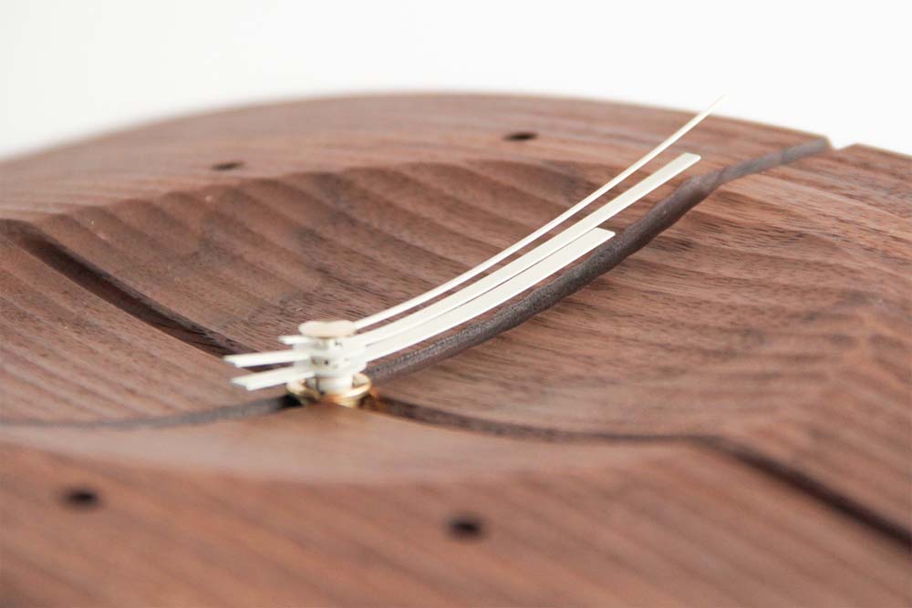 Asahikawa craft Studio Arms Arms Shade clock | 無垢にこだわる旭川家具・飛騨家具の専門店 ...