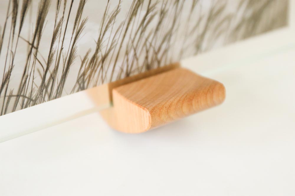 旭川クラフト ドリーミィーパーソン DREAMY PERSON ムーンフォトスタンド | 無垢にこだわる旭川家具・飛騨家具の専門店 | MUKU工房