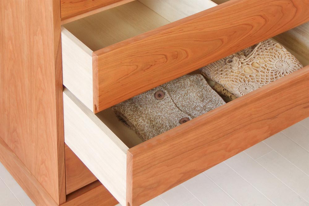 Asahikawa furniture EARLY TIMES α EARLY TIMES ETERNO Low chest | 無垢に ...