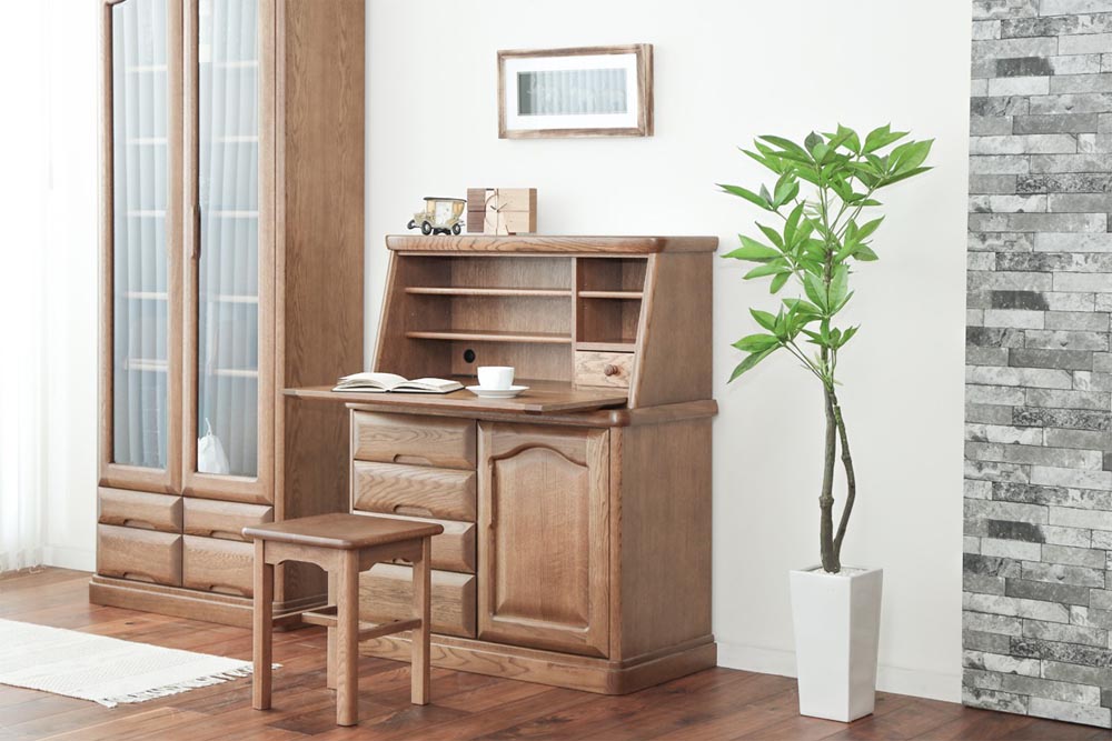 Asahikawa furniture EARLY TIMES α EARLY TIMES POLKA Writing desk | 無垢に ...
