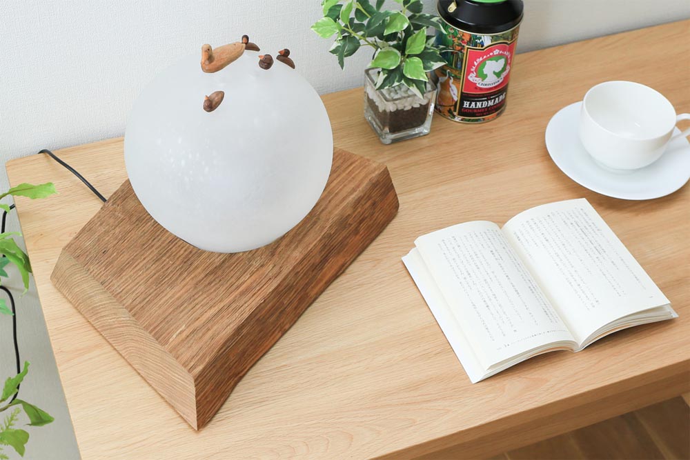 Asahikawa craft Hayami Kenji Akari Moon of bird | 無垢にこだわる旭川家具・飛騨家具の専門店 ...