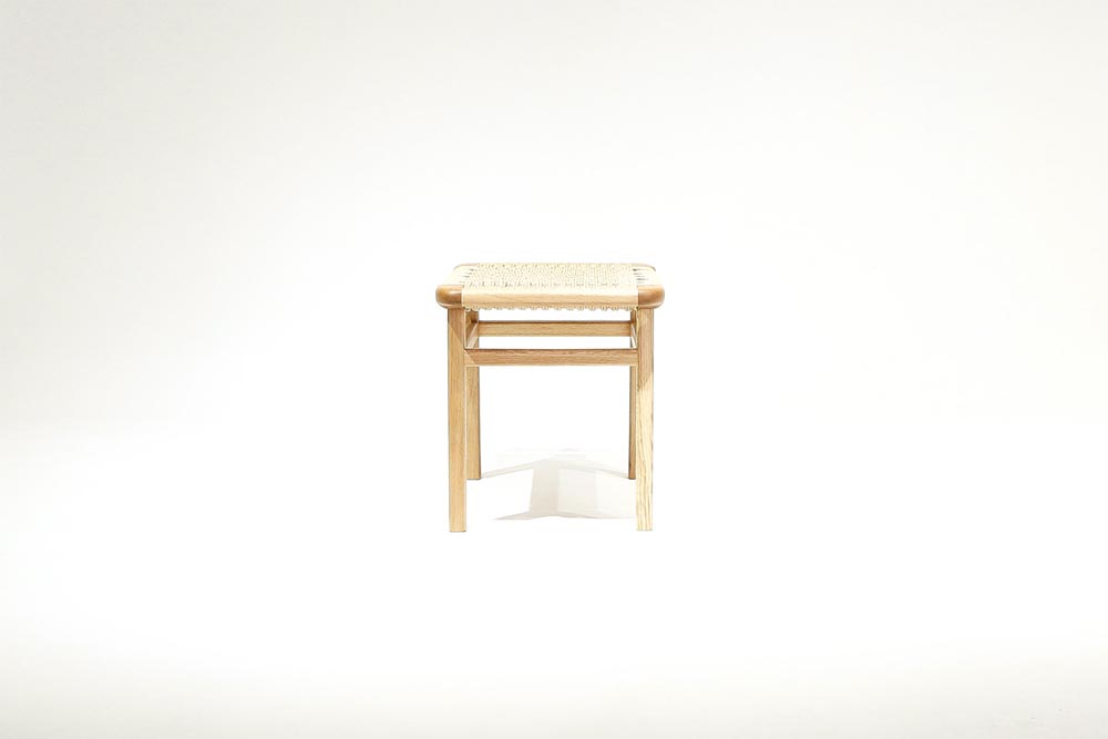 Asahikawa furniture MUU KOUBO P · code・wide stool | 無垢にこだわる旭川家具・飛騨家具の専門 ...