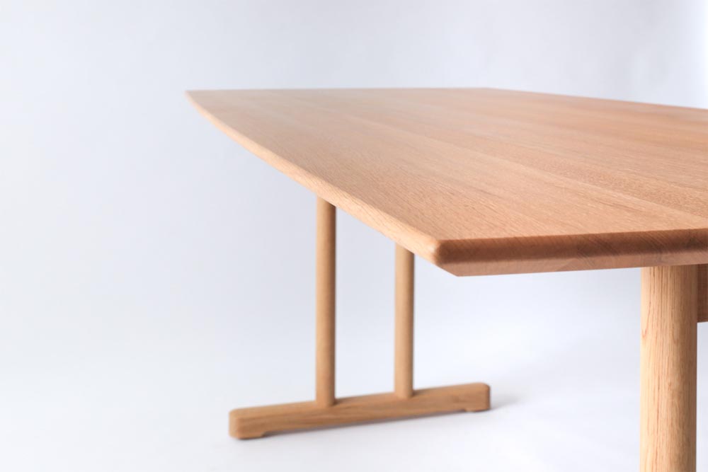 Asahikawa furniture TAKUMI KOHGEI FAWN Dining table | 無垢にこだわる旭川家具・飛騨家具の ...