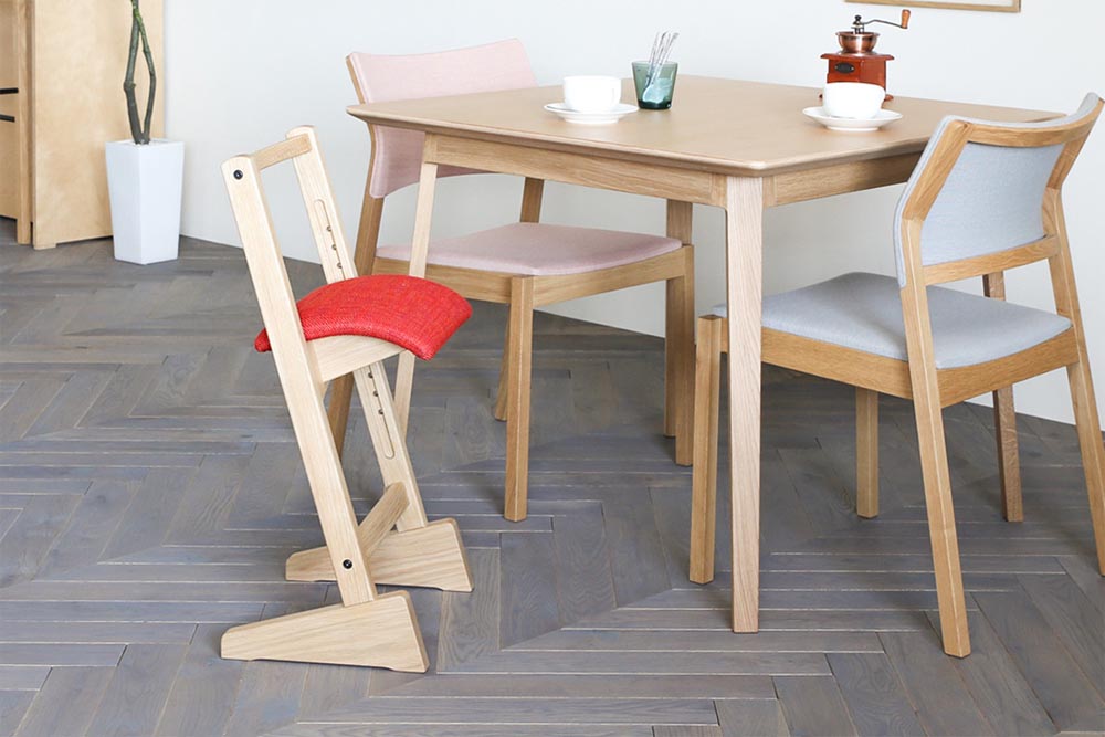 旭川家具 匠工藝 TAKUMI KOHGEI PARROT CHAIR 鸚鵡椅 | MUKU工房