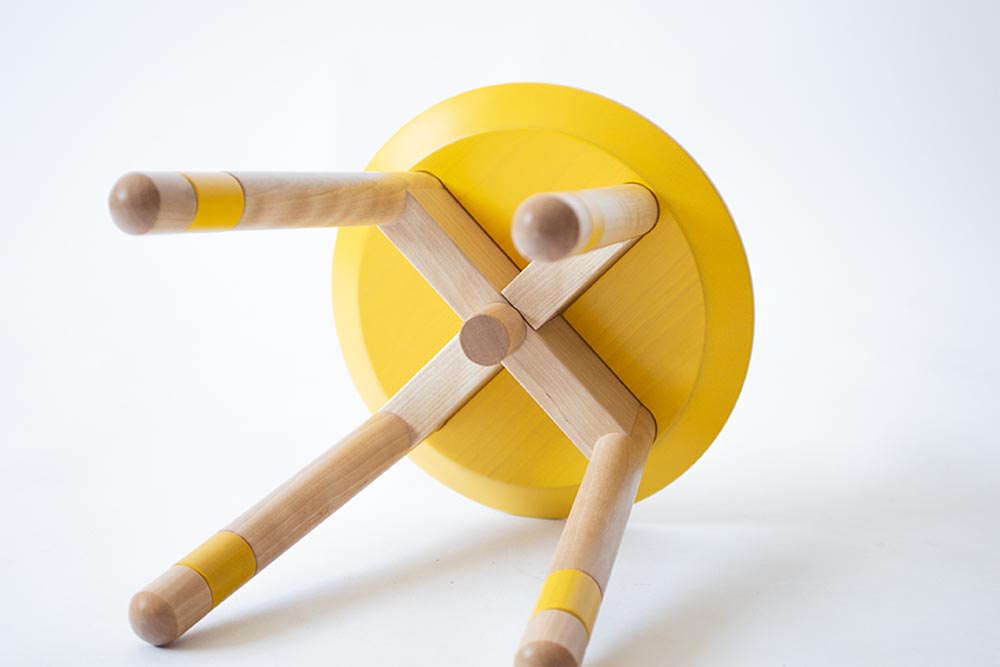 Asahikawa furniture WOW PALAPELI Stool | MUKU工房